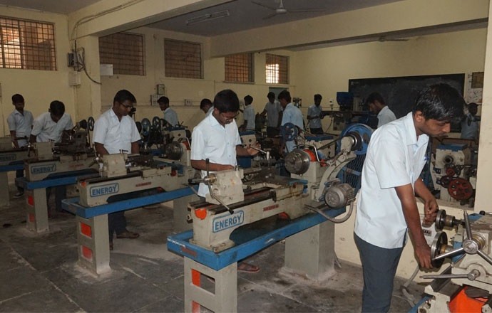 Diploma in Mechanical Engineering - BES Polytechnic